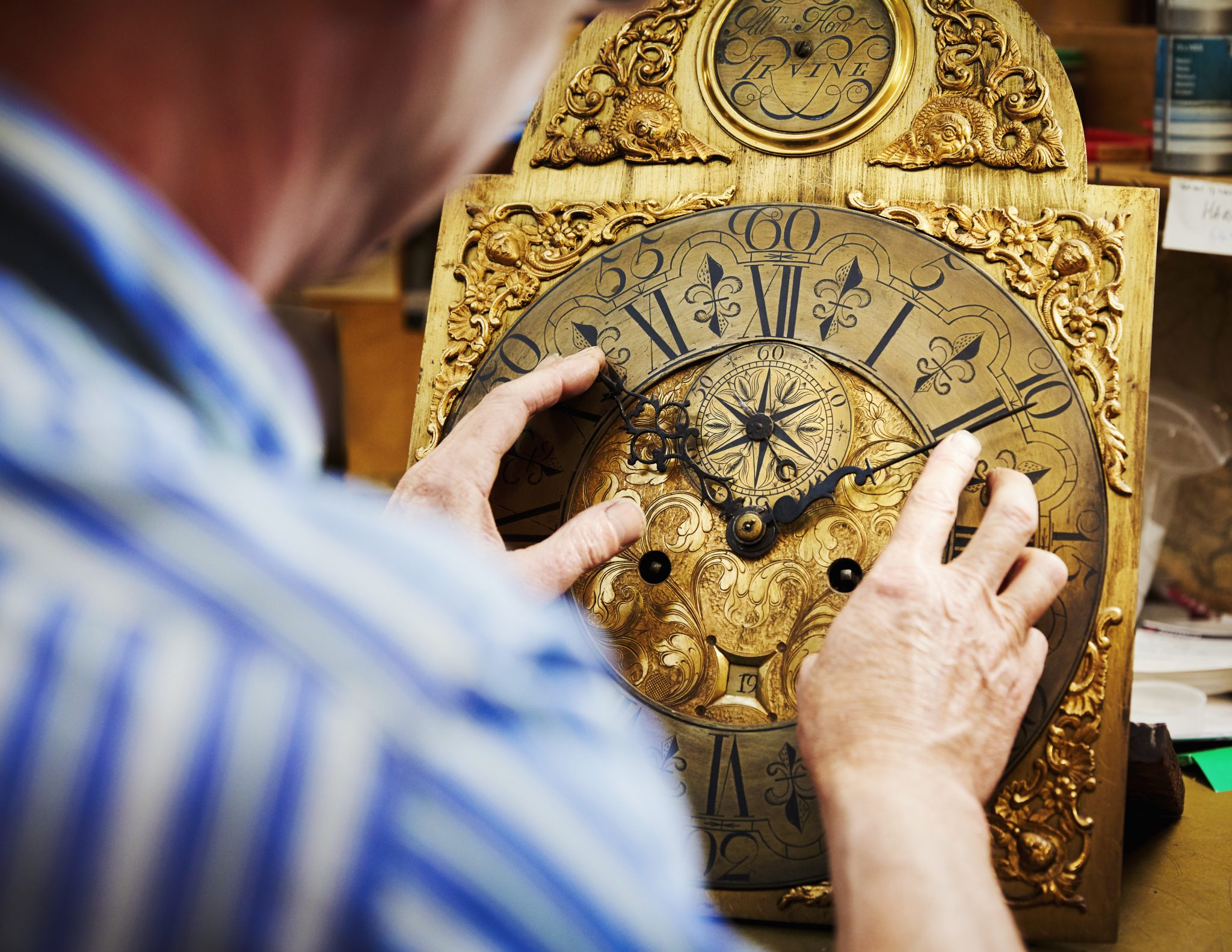 Antique Clock Repair | The Beginner's Full Guide